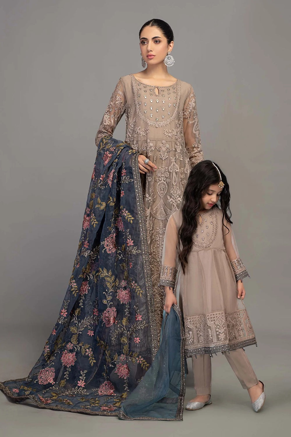 Buy Mommy and Me Pakistani Outfits Online in UAE – SALWAR MAHAL